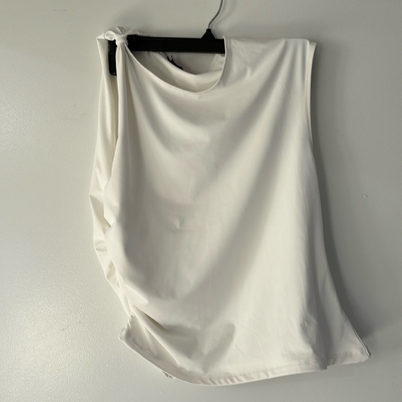 Edikted | Tops | Edikted White Sleeveless Top | Poshmark